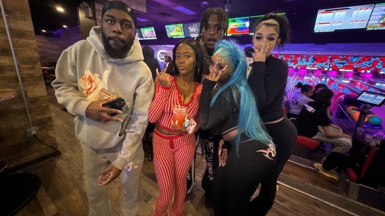 BOWLING WITH BADDIES AT 3AM🍑👀 - YouTube