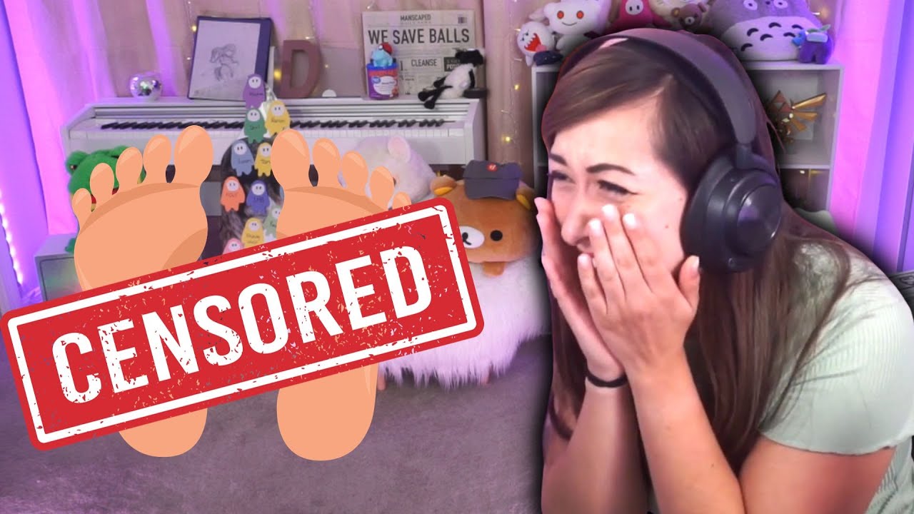 I sent FREE FEET PICS to my Viewers...?! | Gaming Highlights - YouTube