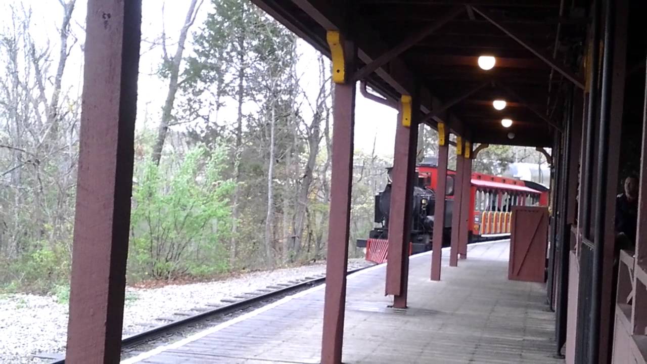 FSDL #13 entering the depot - YouTube