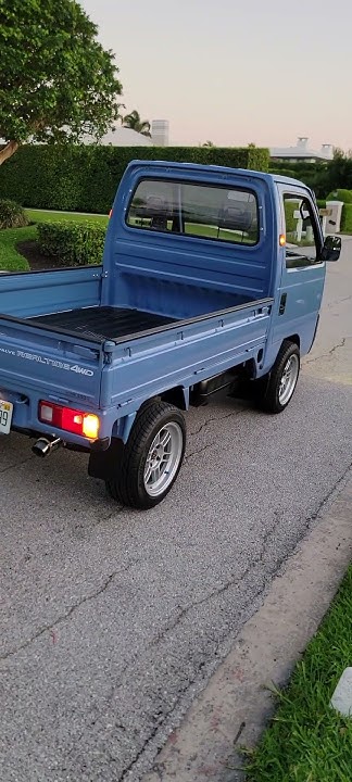 Walk Around 3 - 1989 HA2 Honda Acty SDX 4WD 5spd MT - YouTube