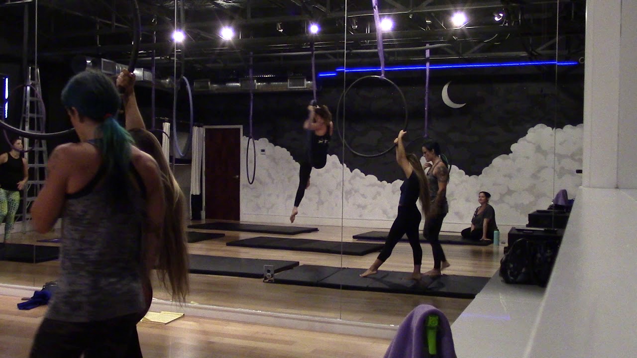 Beginners Lyra class part 2 - YouTube