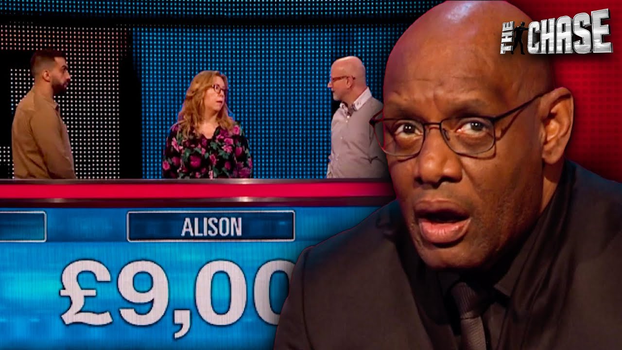 Team of 3 Take on The Dark Destroyer in CRAZY Final Chase | The Chase - YouTube