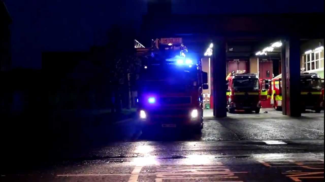 [RARE] NIFRS / E1105 / WKZ 7820 / Volvo FM9 / VEMA ALP / Turning Out of ...