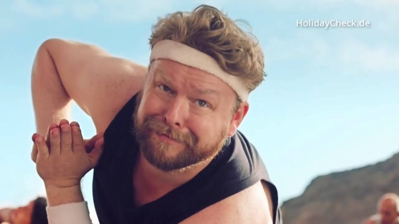 HolidayCheck "Yoga auf Mallorca" Werbung August 2019 - YouTube