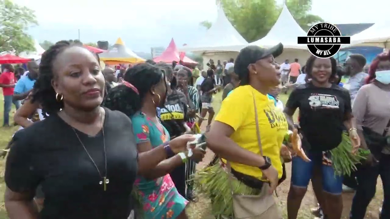 Kadodi is the best dance in the world - YouTube