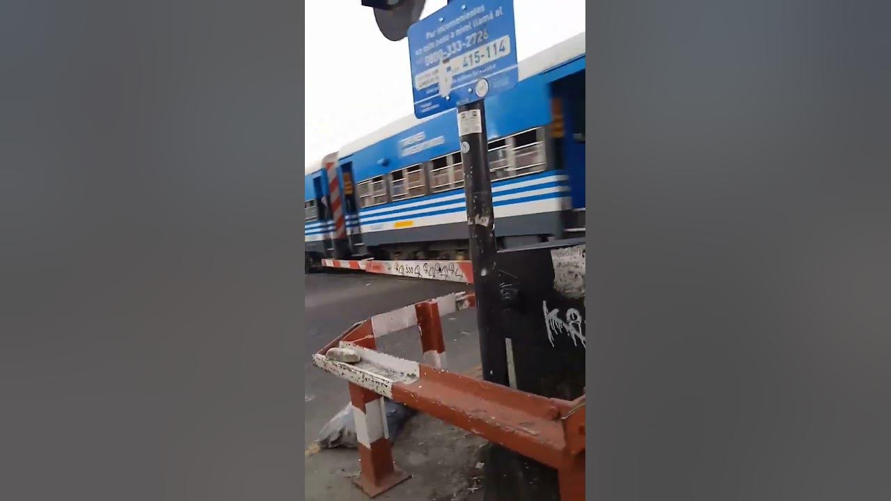 GT22 A904 saliendo de Haedo a Temperley - YouTube