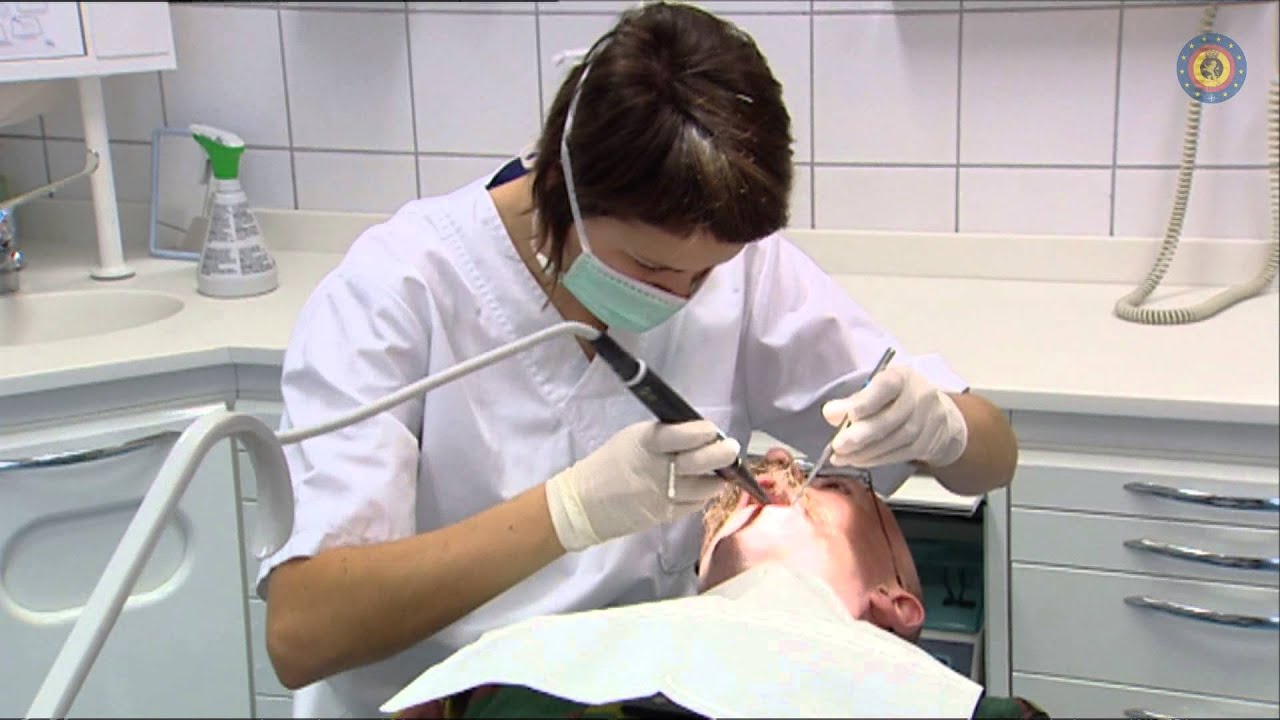 Tandarts bij Defensie - Medische Component - YouTube