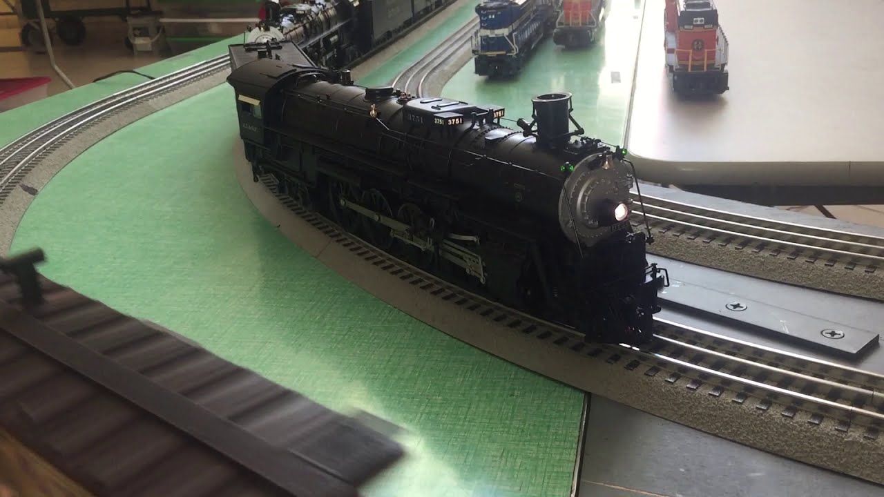 Lionel Legacy Santa Fe 3751 and 3759 pulling Lionel 18" heavy weights ...