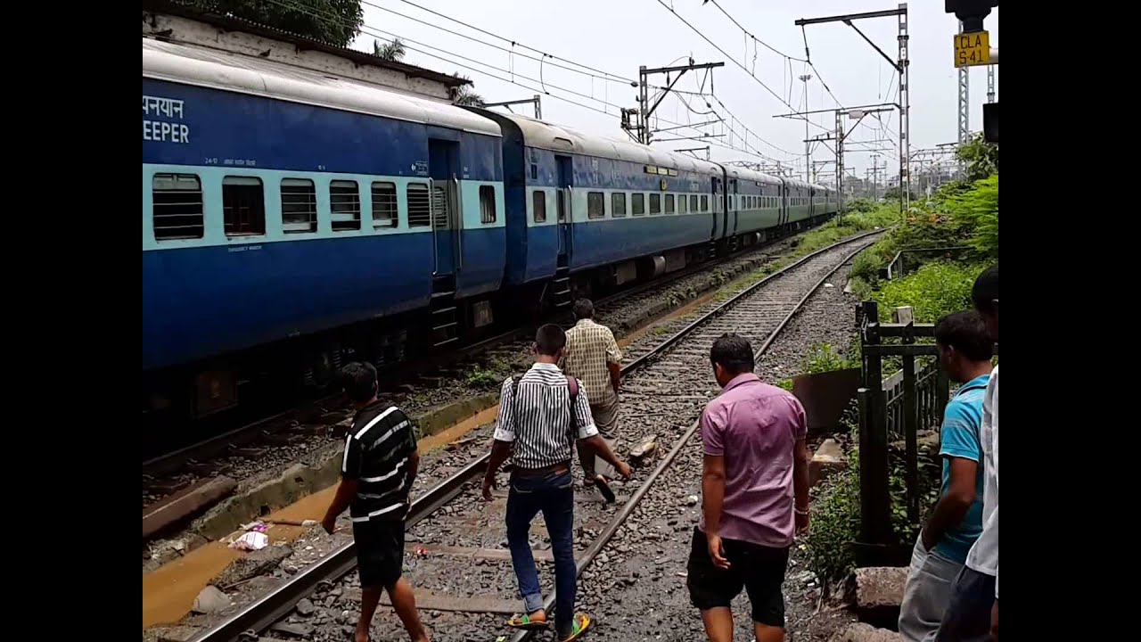 12134 Mangalore Junction-Mumbai Superfast Express Skipping Kurla ...