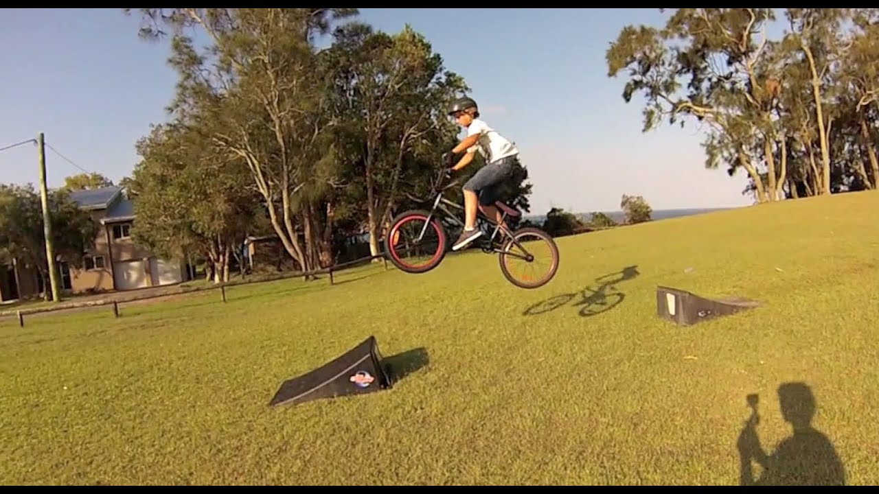 Best OF BMX Kids 2012 - YouTube