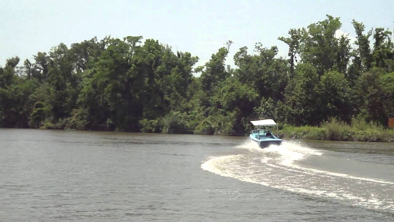 21' Lafitte Skiff - YouTube