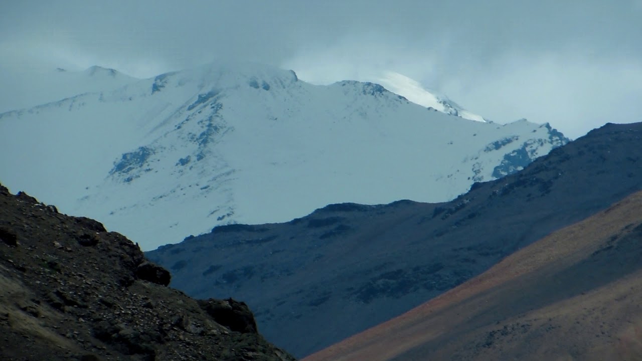 Valle Nevado - Cordillera de los Andes en Chile - YouTube