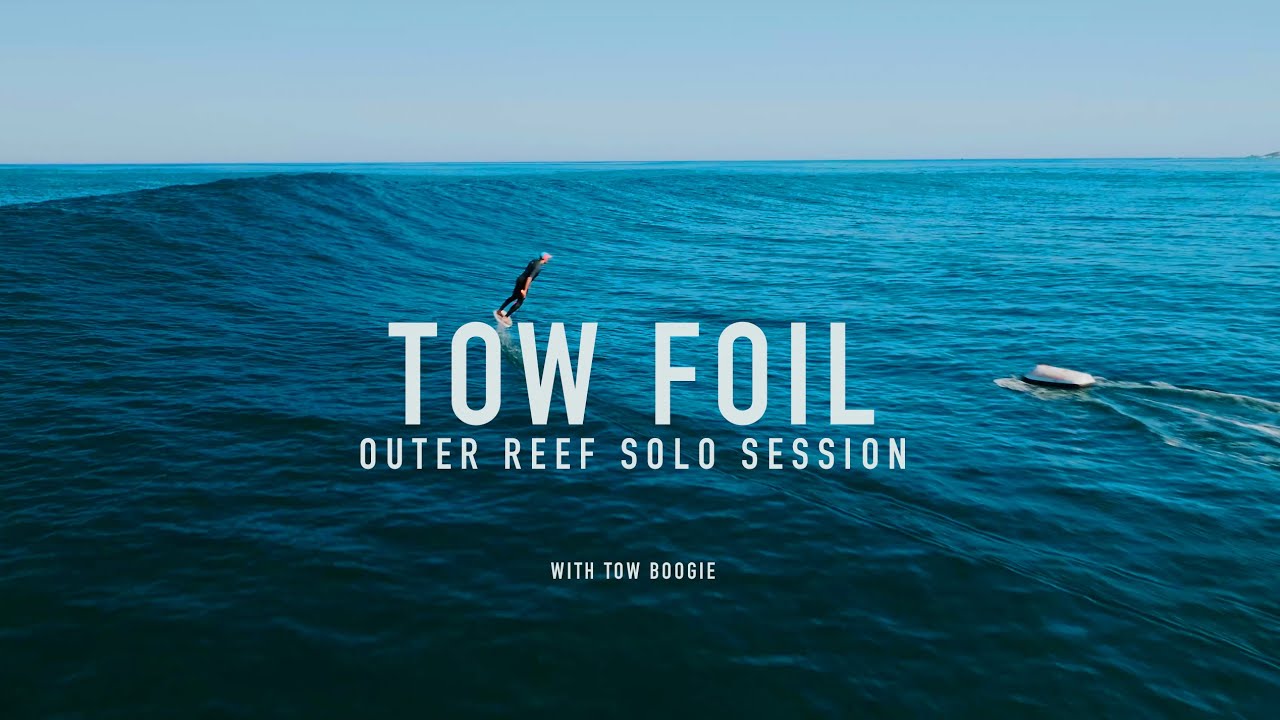 Larry's Outer Reef Tow Boogie Solo Session West Oz - YouTube