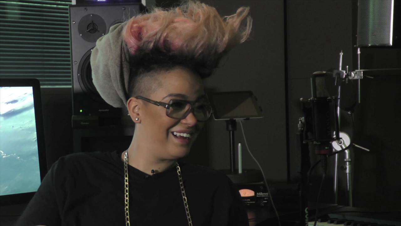 Eva Simons interview (deel 1) - YouTube