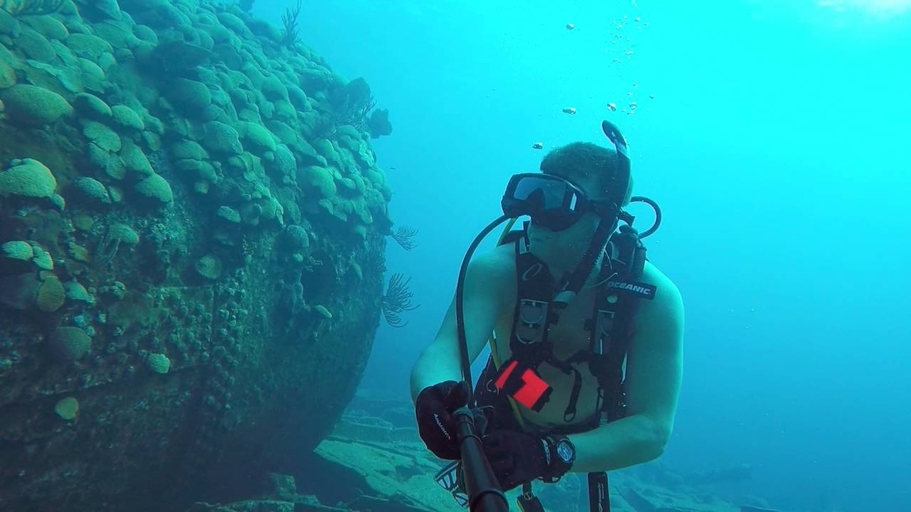 Bermuda SCUBA diving the Cristobal Colon Wreck and North Rock Reef ...