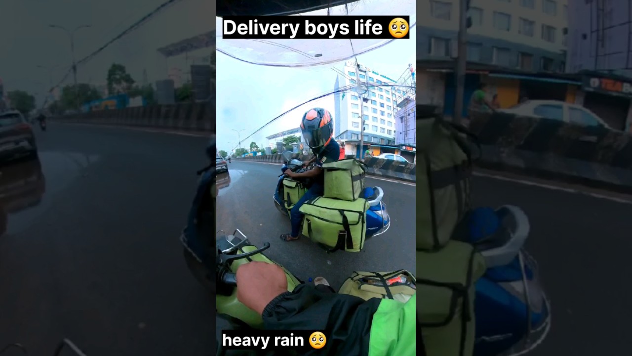 DELIVERY BOYS LIFE IN RAIN🥺 #delivery #yogaforyou #youtube #humanity # ...