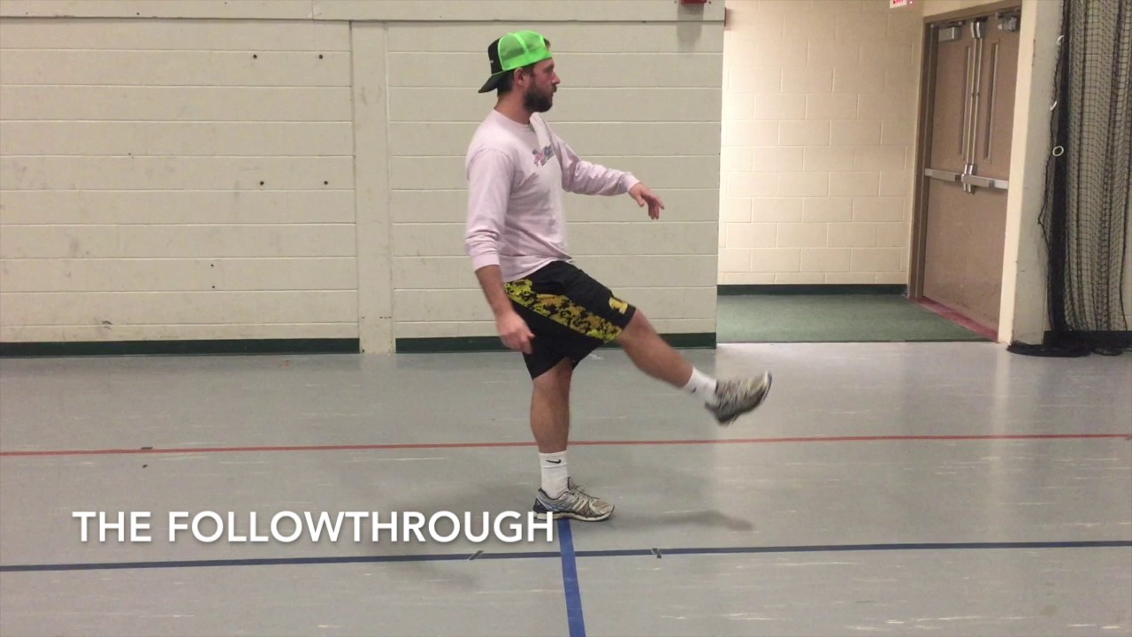 Technique and Biomechanics of a Side Footed Pass - YouTube