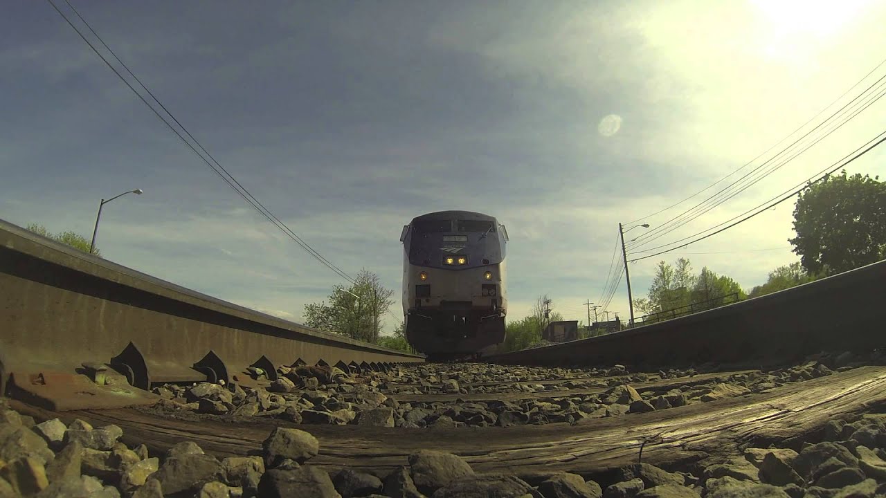 Camera under Amtrak train (AMTK 283) - YouTube