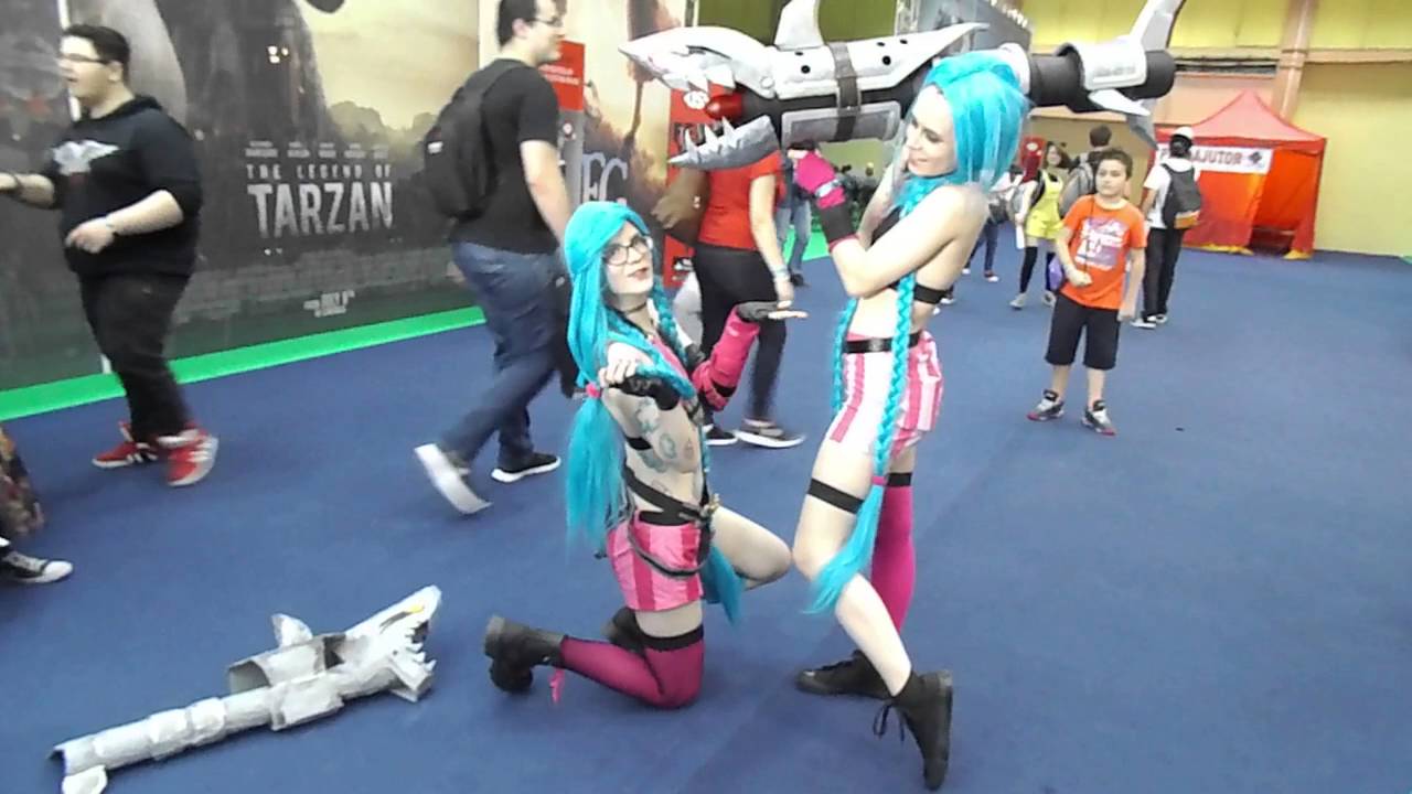 Jinx @ Comic Con 2016 - YouTube