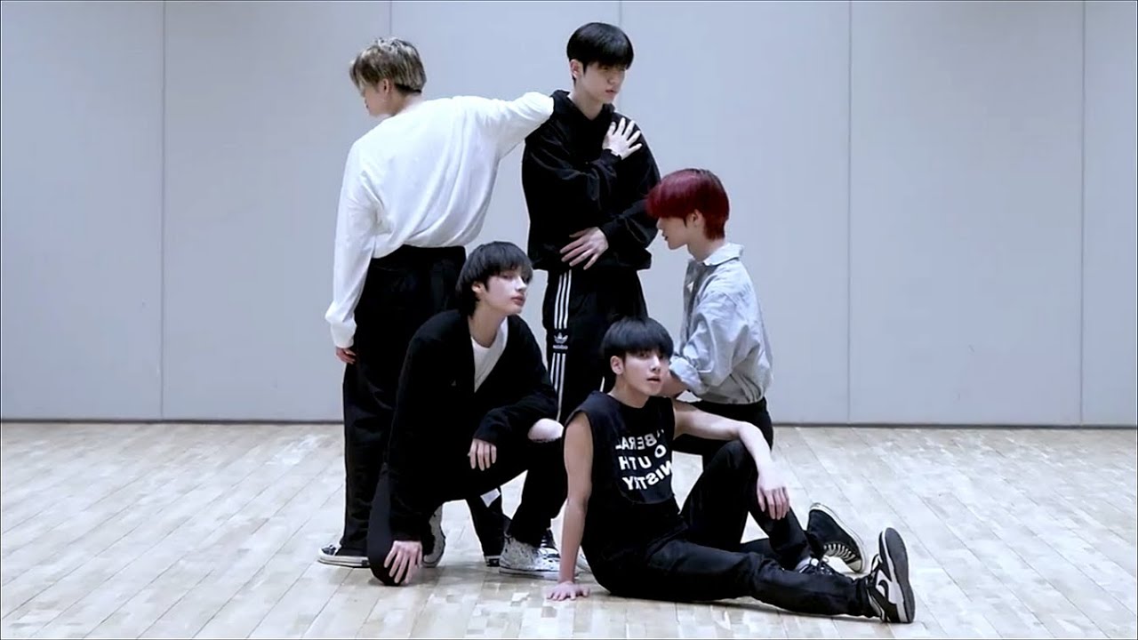 TXT Opening Sequence Mirrored Dance Practice - YouTube