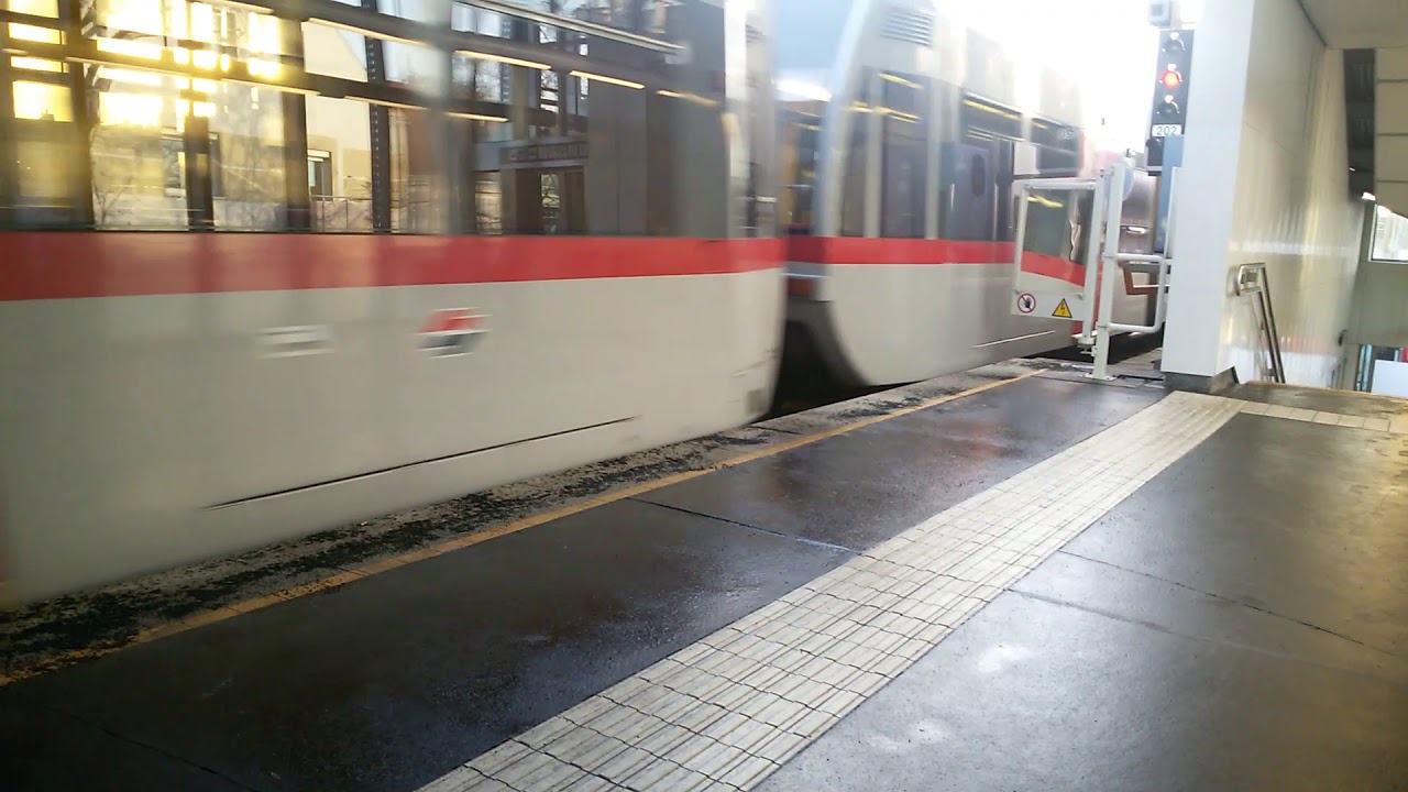 U-Bahn Linie U6 Typ T Siebenhirten in Wien(1) - YouTube