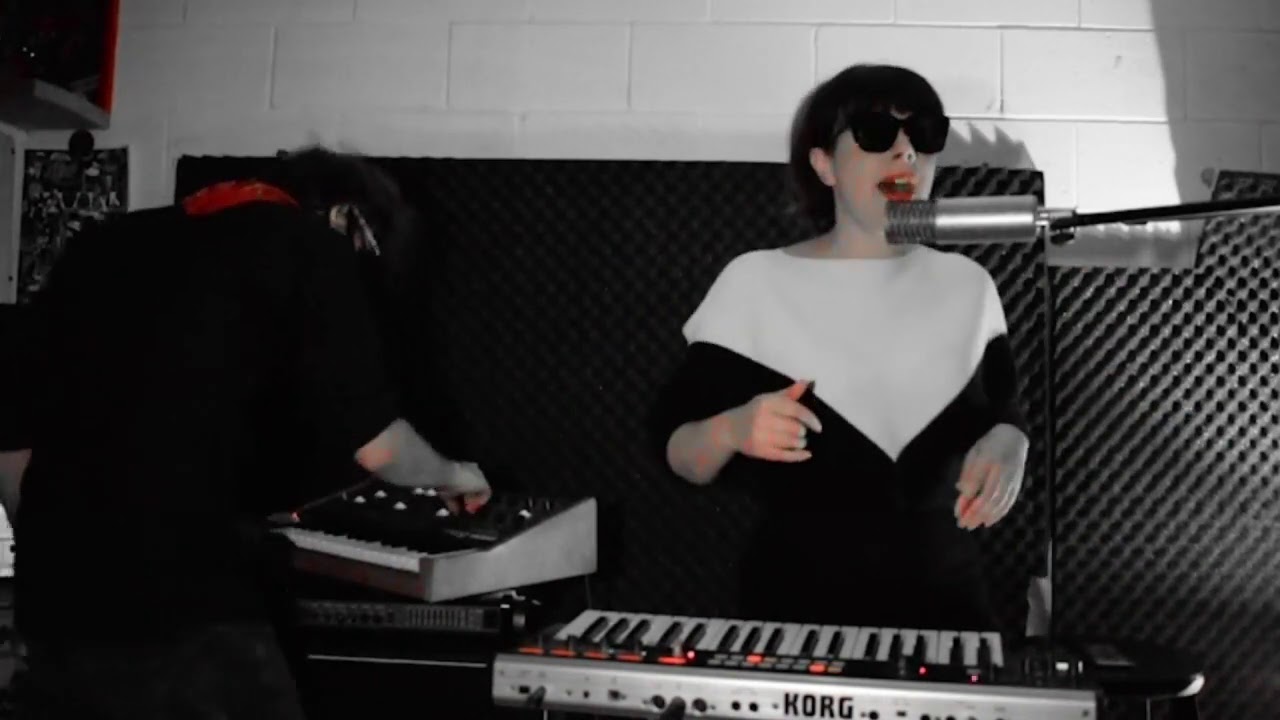 Jo Ryder presents Imprint Live #CFC at VRTO! - YouTube