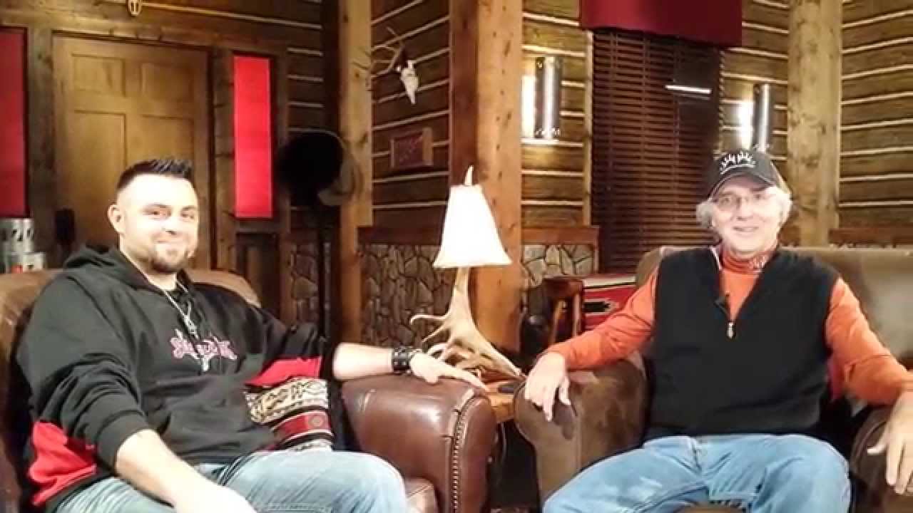 Buckmasters: Chris Brackett on the Set of the Jackie Bushman Show 2014 ...