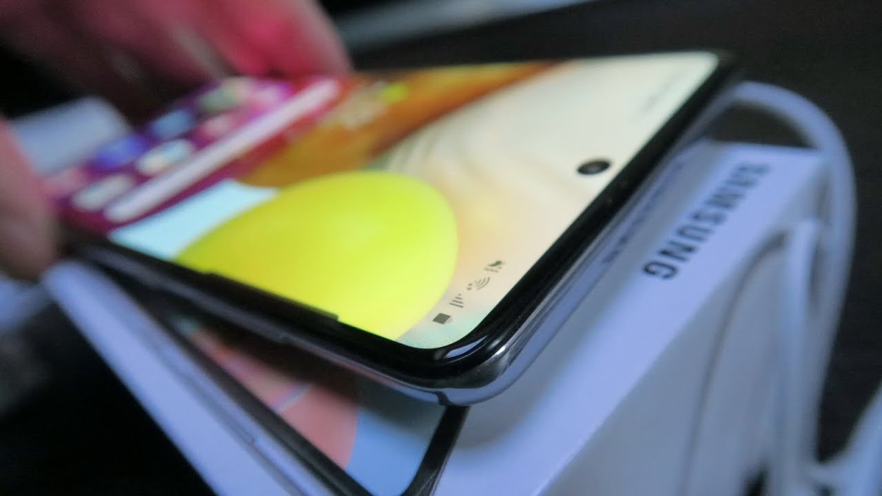 Samsung Galaxy A71 Review in English (Quad Camera Midrange Phone With 6 ...