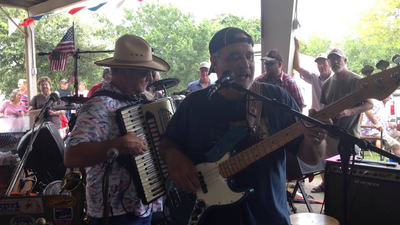 RED RAVENS POLKA BAND W/ DONNIE HONS - YouTube