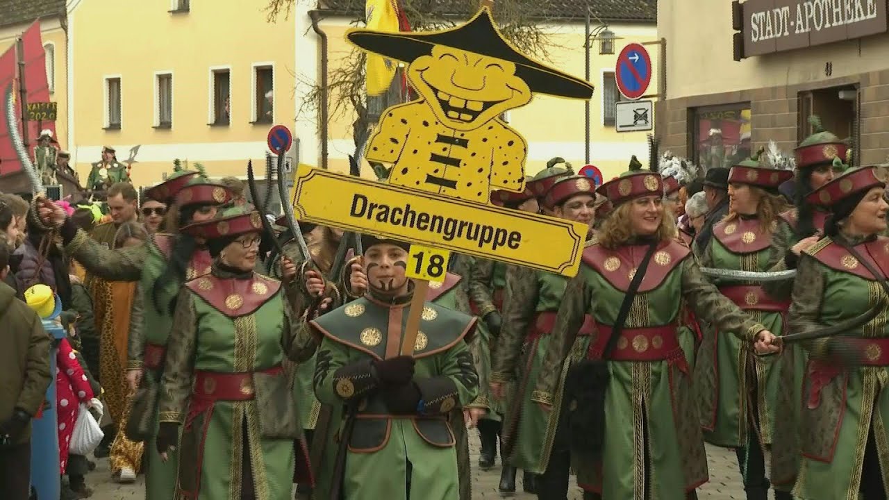 "Chinesenfasching" in der Oberpfalz | AFP - YouTube
