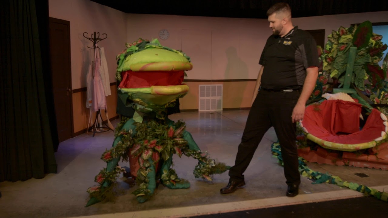 Audrey II - Puppet 3 - YouTube
