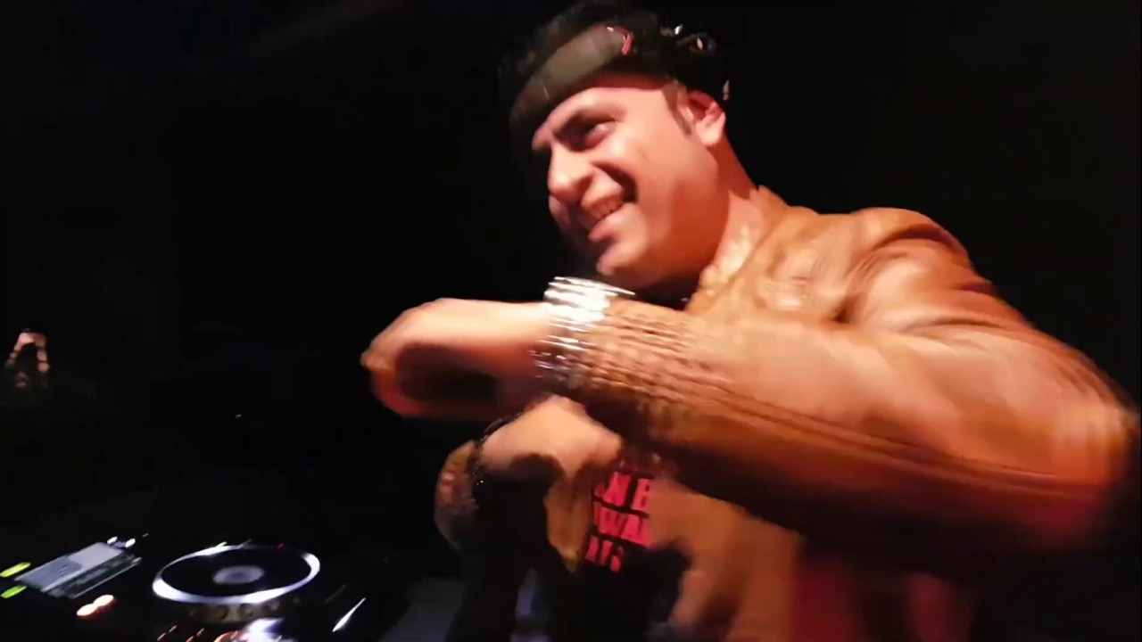 DJ ANKIT RAMCHANDANI - Live At Sounds & Spirits (Hyderabad) - YouTube