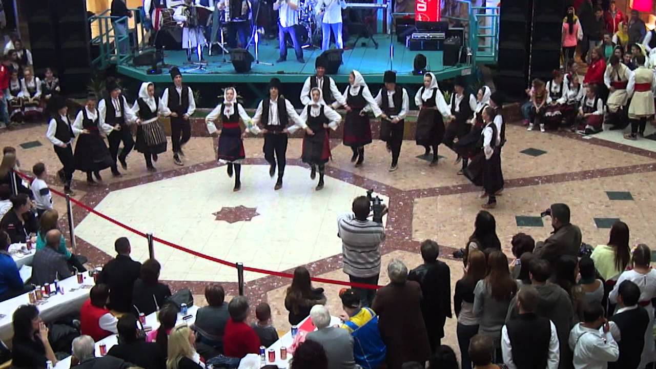 KUD "Sloga" Ebergassing - Igre iz okoline Leskovca (Bela Rada) - YouTube