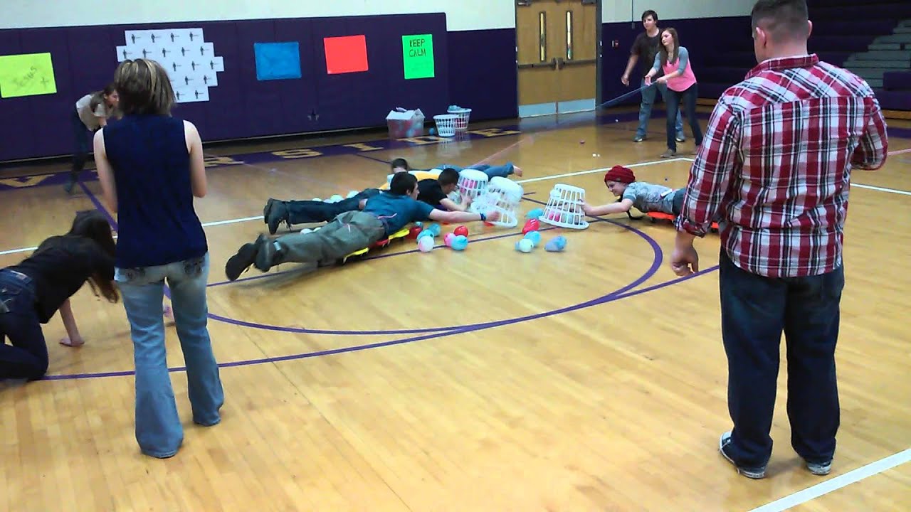 Human Hungry Hungry Hippo - YouTube