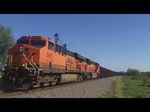 BNSF 5805 & 9228 Lead Ore Train, Opheim, IL - YouTube