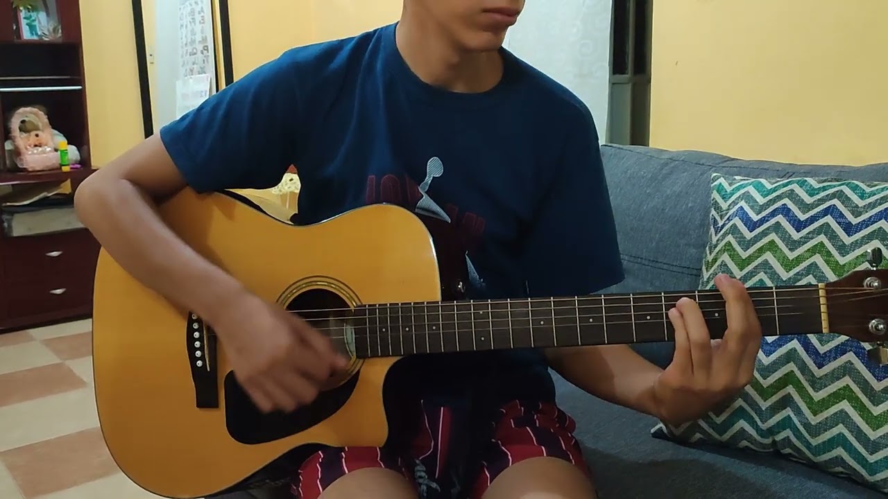 Hoy todos unidos Re. ofertorio Acordes - Chordify