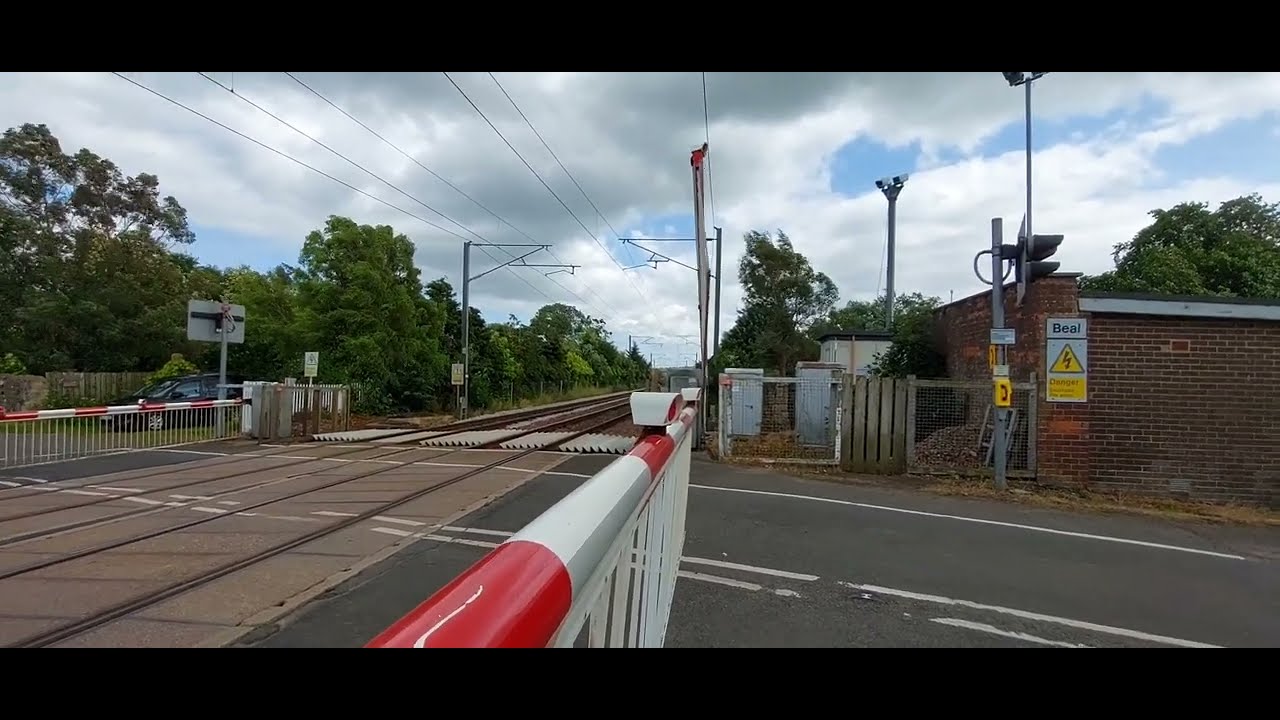 (Misuse) Beal Level Crossing | (Northumberland) - YouTube