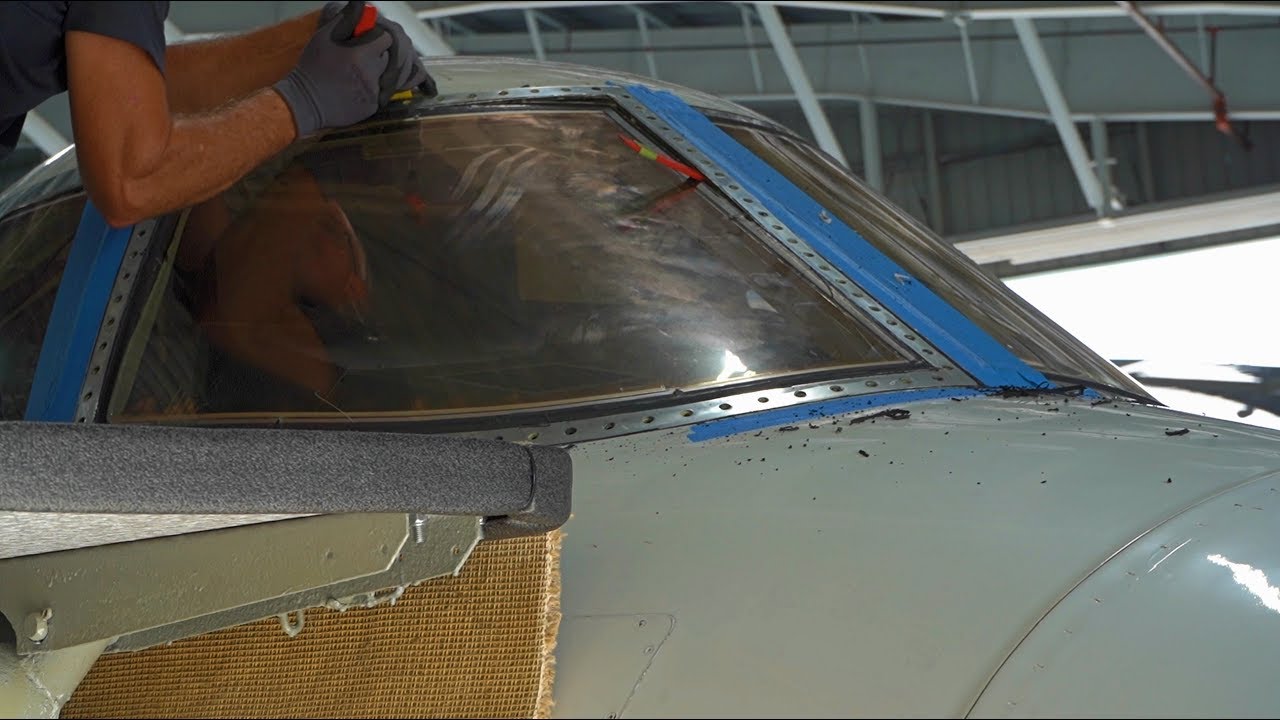 Tech Tuesday - Changing a Corporate Jet Windshield - YouTube