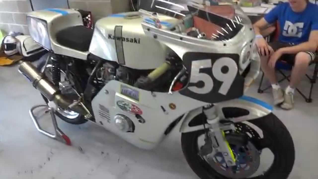 Bikers Classic Spa race overview with Alf's motorcycles Mike 'Spike ...