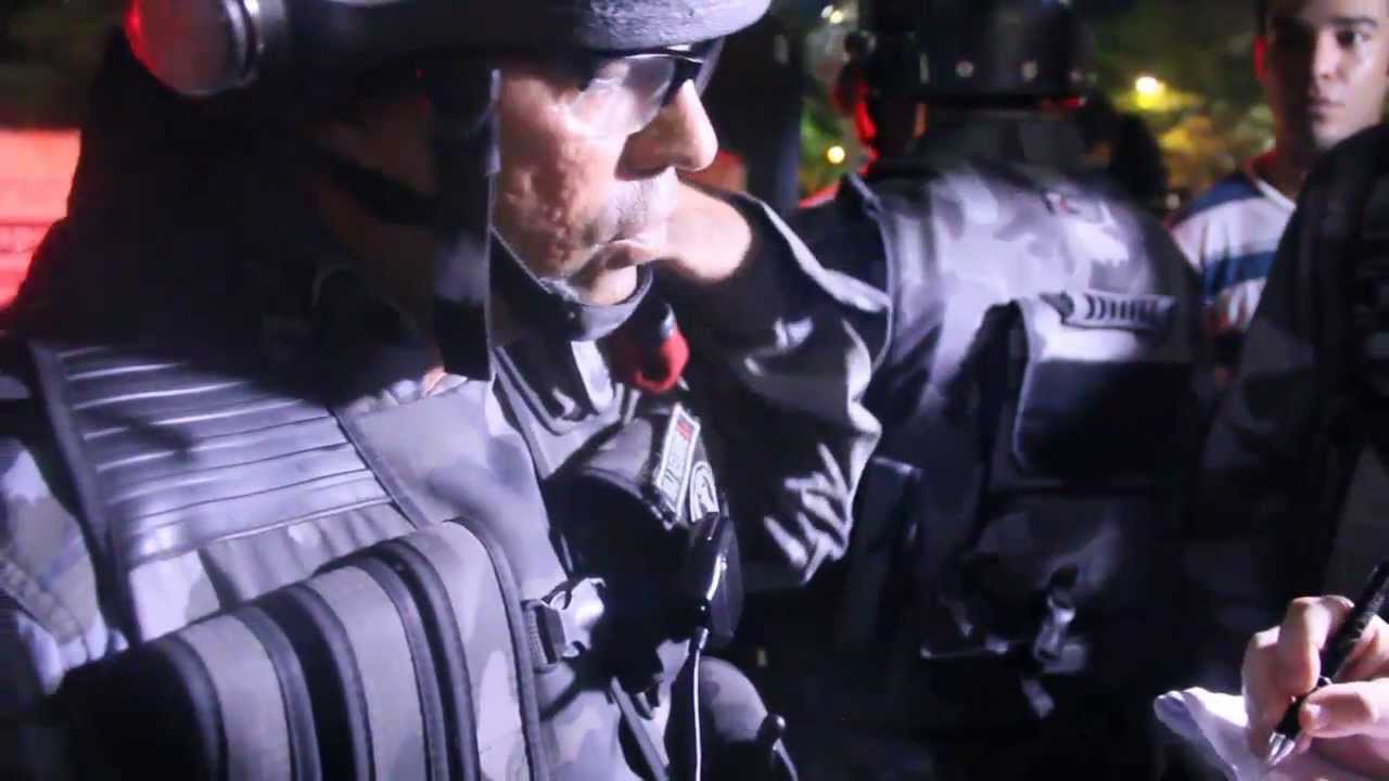 Comandante do Batalhão de Choque explica ação da polícia - YouTube
