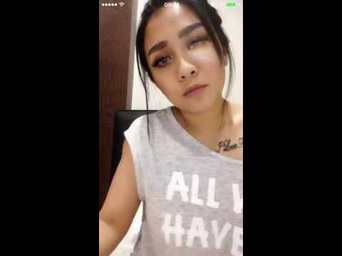 Bigo Live si manis sedang sendiri menunggu belaian.....