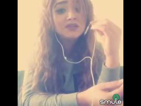 Ayselllou elimde duran fotoğrafın   Dinle