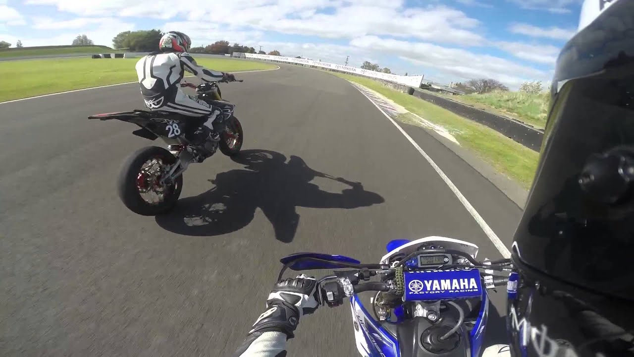 Manfeild track day may 2nd 2015 motard Wr450f New zealand - YouTube