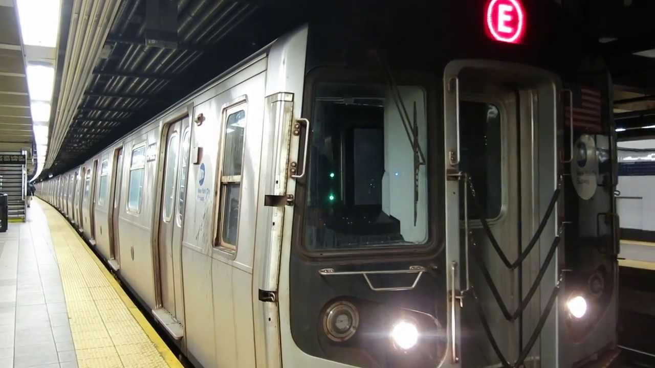 NYC Subway: Kew Gardens Bound R160 E Train leaving Roosevelt Av - YouTube