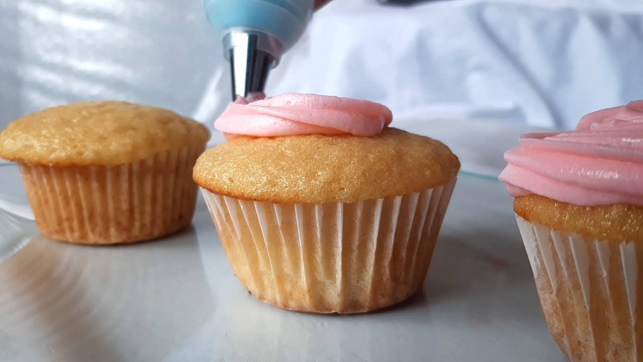 How to make Basic vanilla cupcakes / Just Anya - YouTube