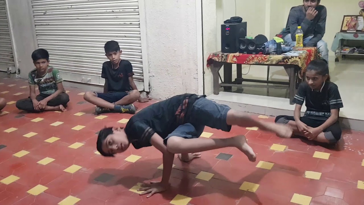 BreakDance workshop by B-Boy spice And B-Boy zev GTPC - YouTube