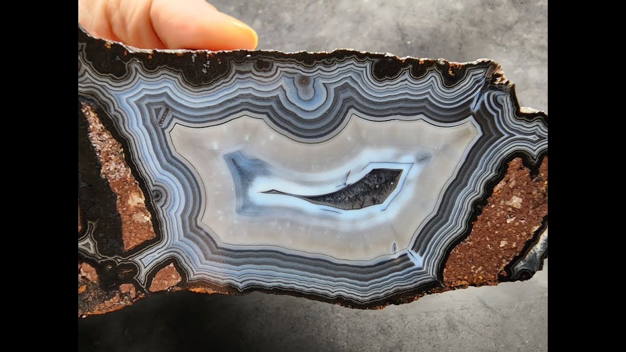 Natural unpolished agates. Gray & Blue Banded - YouTube
