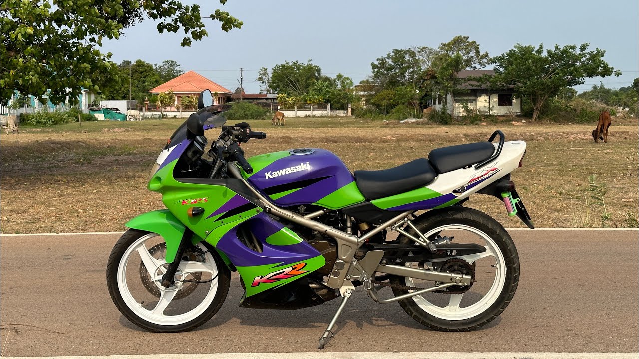 Kawasaki zx150 49,000 0926500292 - YouTube