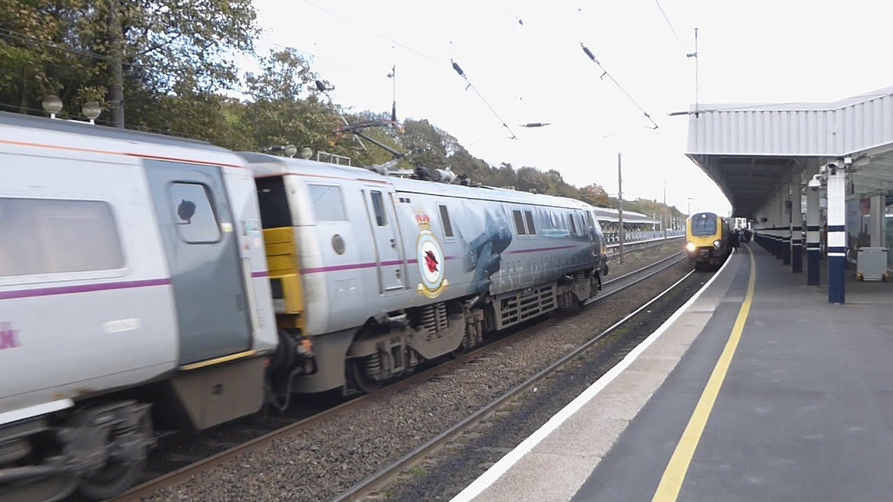 East Coast 225 passes Durham (20/10/14) - YouTube