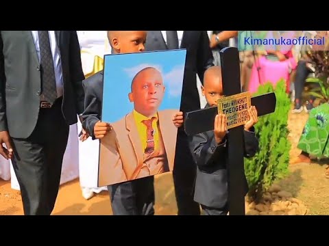 MANA WE,NDEBERA DISI ABANA BA PASTOR,UKO BAKIRIYE URUPFU RWA PAPA WABO ...